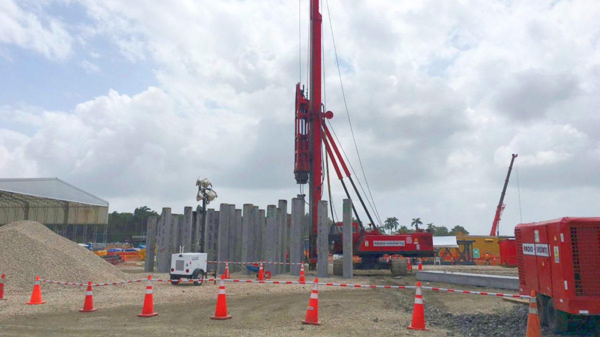 Planta LNG AES Colón Fase I y Fase II